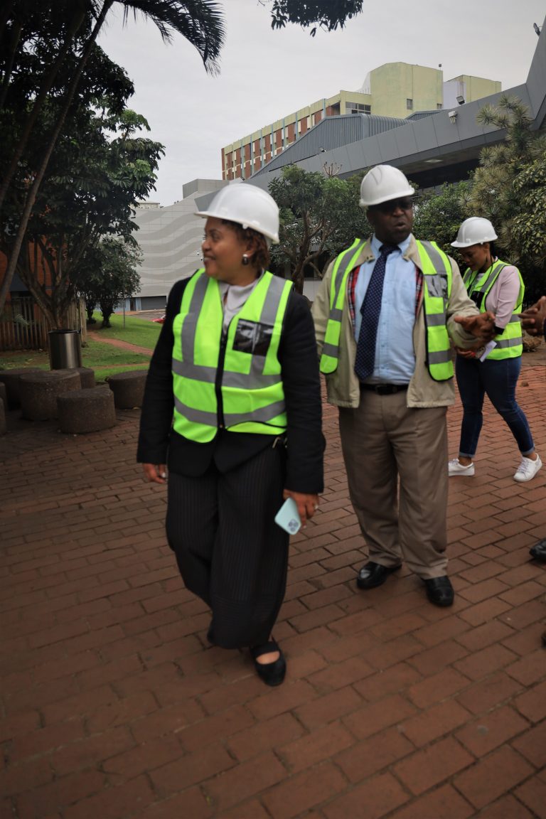 DHET REPRESENTATIVES VISIT DUT’S STATE-OF-THE-ART INFRASTRUCTURE