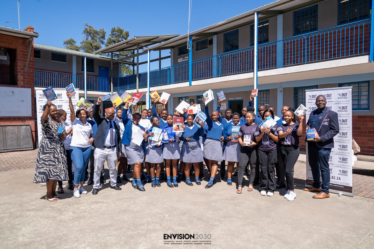 DUT DONATES BOOKS TO UMKHUMBANE SECONDARY SCHOOL LIBRARY