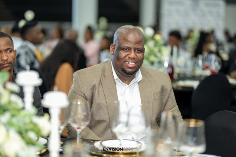 MSOMI INSPIRES ACADEMIC EXCELLENCE WITH DUAL HONOURS FOR DUT FACULTY ...