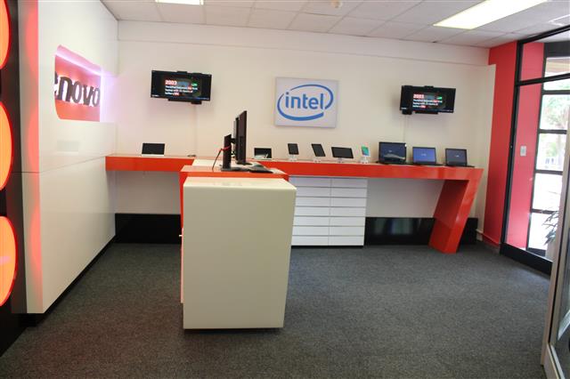 SA’s First Lenovo Innovation Centre Launched at DUT